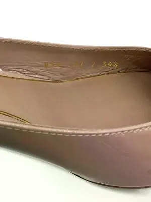 Valentino Garavani Vlogo Slingback Pumps - Neutrals