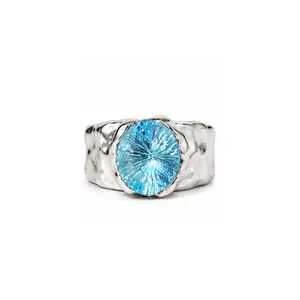 SEROTONIN COMPLICE Statement Ring With Blue Sky Topaz - Silver/blue