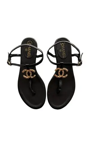 DEAR CLEMENTINE VINTAGE DEAR CLEMENTINE VINTAGE Chanel Leather Thong Sandals