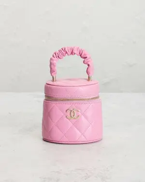 FWRD RENEW Chanel Lambskin Ruched Handle Vanity Case