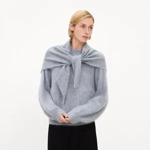 Theory Brushed Triangle Scarf In Brushed Wool-cashmere - Husky