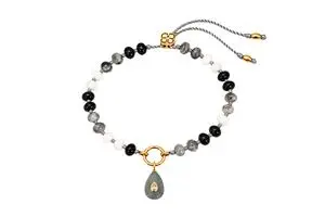 BOHO BETTY Labradorite Teardrop Charm Bracelet – Intuition Waterproof Black Beaded Jewellery – Zaha Gold - Black/gold