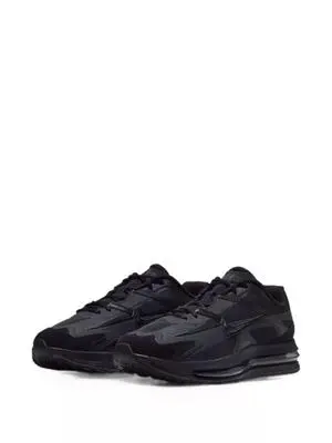 Nike Air Max Metro Sneakers - Black
