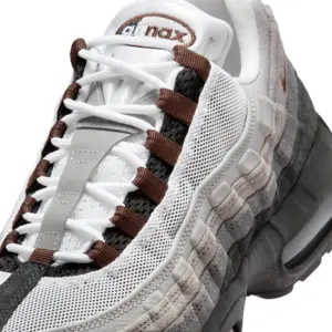 Nike Air Max 95 Sneakers - Black