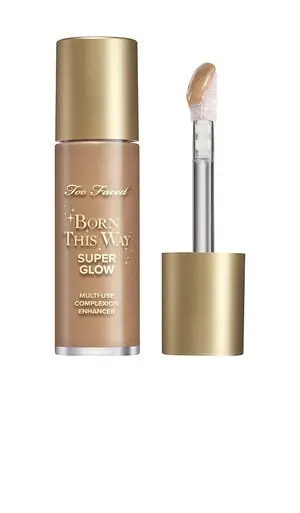 TOO FACED Born This Way Super Glow - Golden Mocha