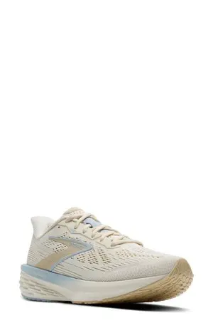 Brooks Launch Running Sneaker - Coconut/sand/skyway