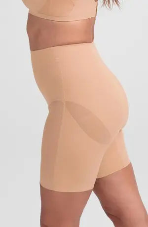 HONEYLOVE Mid Waist Shorts - Sand