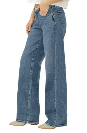 SILVER JEANS CO. Loose & Low Baggy Fit Jeans - Folly