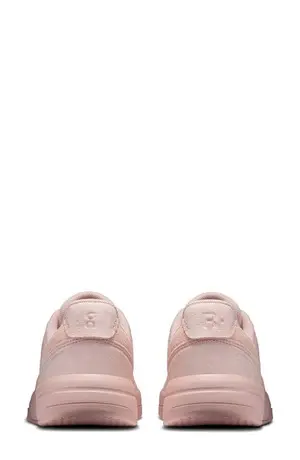 On The Roger Clubhouse Ace Sneaker - Doe/doe