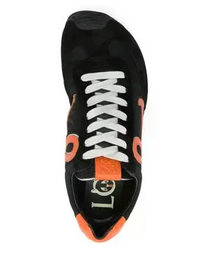Loewe Logo-appliqué Sneakers - Black