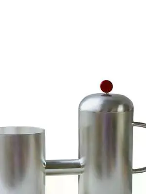 NATALIA CRIADO Oho Teapot