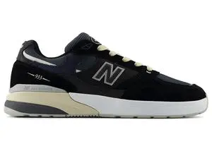 NEW BALANCE Numeric 933 Sneakers - Black/eclipse