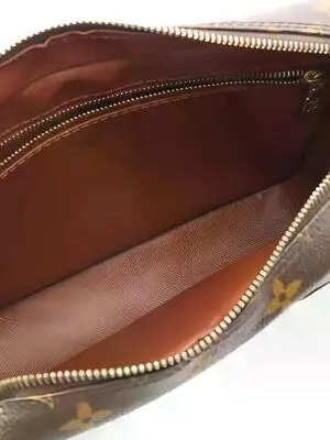 LOUIS VUITTON 2009 Monogram Shoulder Bag