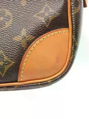LOUIS VUITTON 2002 Nil Monogram-pattern Shoulder Bag