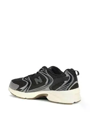 NEW BALANCE 530 Low-top Sneakers - Black