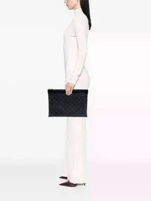 LOUIS VUITTON Monogram Eclipse Discovery Pochette Gm