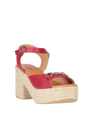 KARIDA Pebbled Leather Sandals With Block Heel