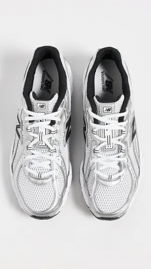 NEW BALANCE 740 Lace-up Sneakers - White/grey