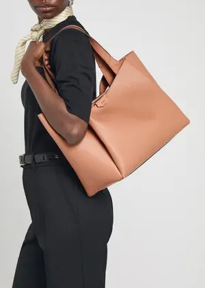 Dkny Grained Leather Tote Bag