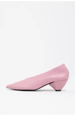 Bimba Y Lola Pointed Toe Shoes For Women