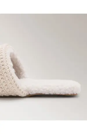 Mango Crochet Mule Slipper