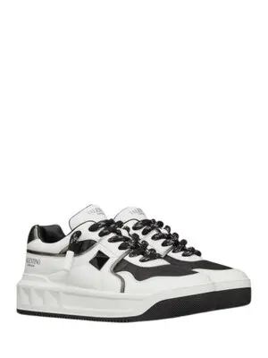 Valentino Garavani One Stud Xl Sneaker - White
