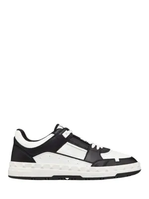 Valentino Garavani Freedots Leather Sneakers - Black