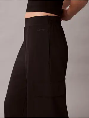 Calvin Klein Commuter Wide Leg Cargo Pants - Black