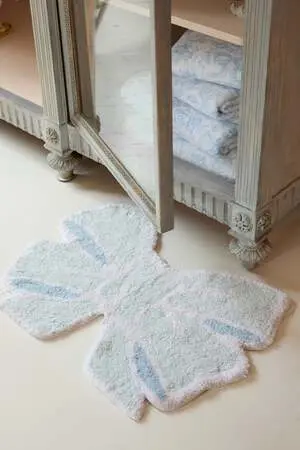 LoveShackFancy Bow Bath Rug - Bubble Blue