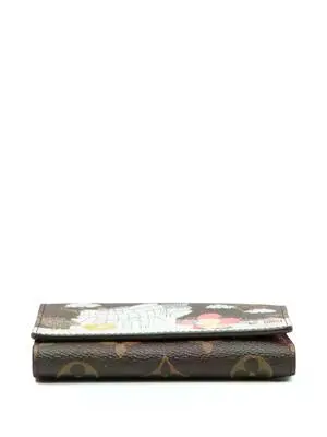 LOUIS VUITTON 2021-2026 Monogram Vivienne In Seoul Portefeuille Victorine Wallet Small Wallets - Brown