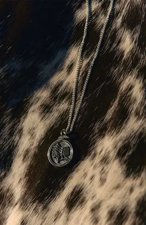 LOUPN Royal Horse Pendant Necklace
