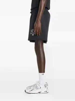NEW BALANCE Fleece Logo Shorts