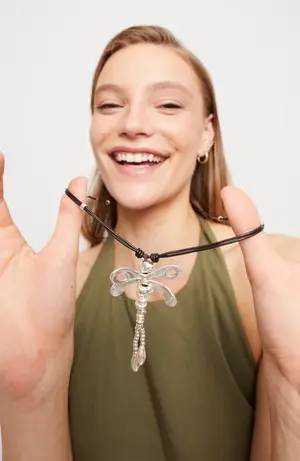 UNODE50 Dragonfly Pendant Necklace