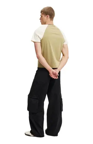 COTTON ON Super Baggy Cargo Pant - Black