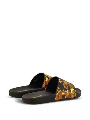 Versace Barocco Print Flip-flops
