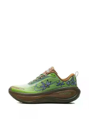 Nike X Doernbecher Vomero Plus Floral Sneakers - Green