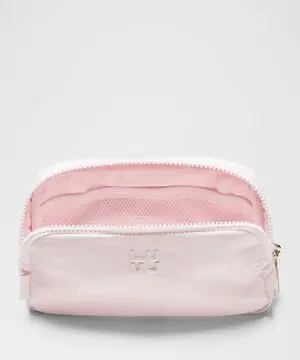 Lululemon Everywhere Belt Bag 1l - Pink Pearl/light Ivory/gold