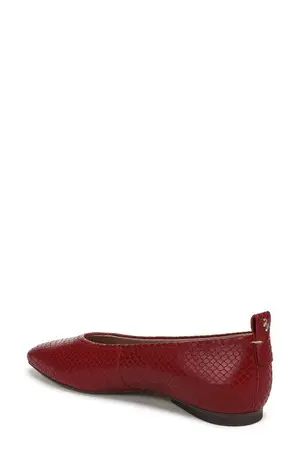 27 EDIT NATURALIZER Carla Embossed Leather Flats