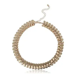 Bcbgmaxazria Chunky Gold-tone Chevron Chain Collar Necklace - Gold Tone