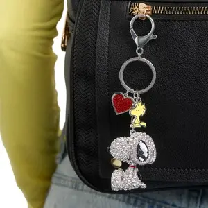 PEANUTS Snoopy Crystal Cluster Pavé Bag Charm Keychain