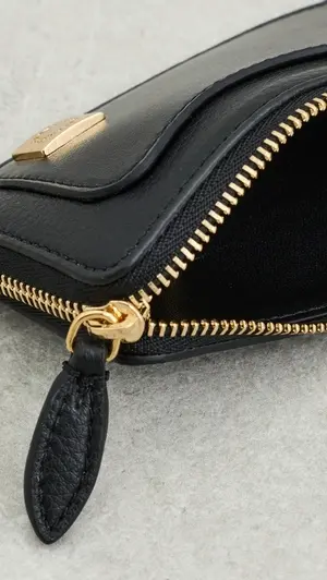 Stella McCartney Ryder Zip Card Holder - Black