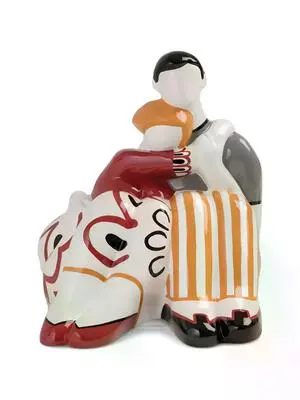 EGAN Close Embraces Striped-detail Figurine - White