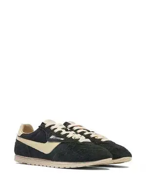 AUTRY Windsphin Low Appliqué Sneakers - Black