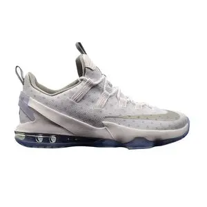 Nike Lebron 13 Low Sneakers
