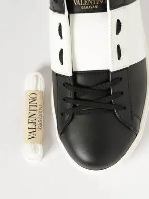 Valentino Garavani Sneakers - Black