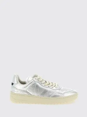 VEJA Low Top Sneakers