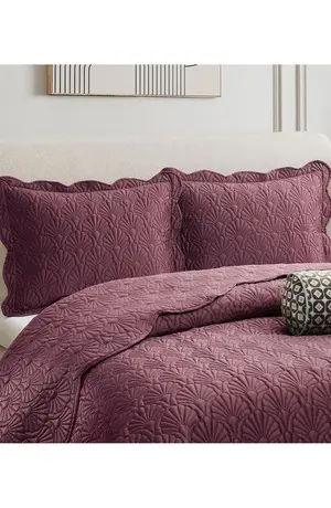 Ted Baker London Deco Shells Quilt & Shams Set - Berry Red