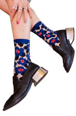 SOCK CANDY Bold Blooms Floral Sheer Crew Socks