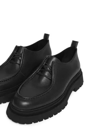 Manière De Voir Leather Lace-up Shoe - Black