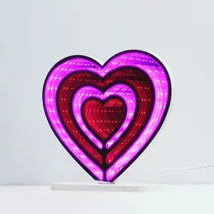 TREND TECH Infinity Mirror Light - Heart